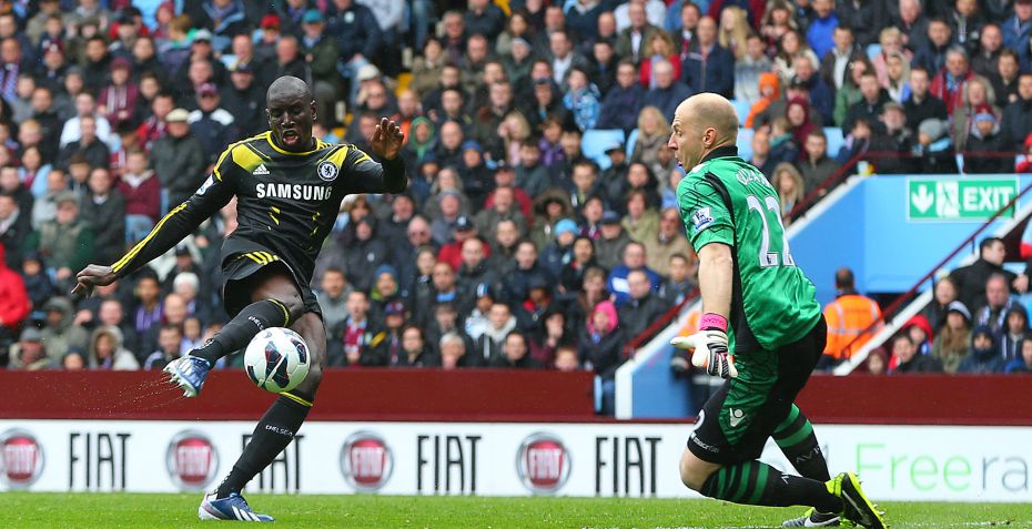 Hull og Villa jagter afrikansk bomber