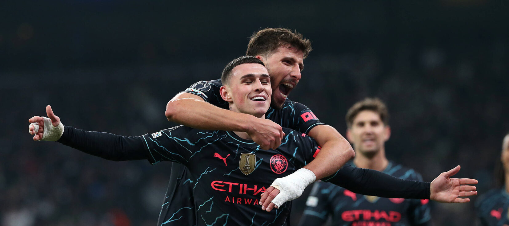 Manchester City-stjerne deler vildt billede