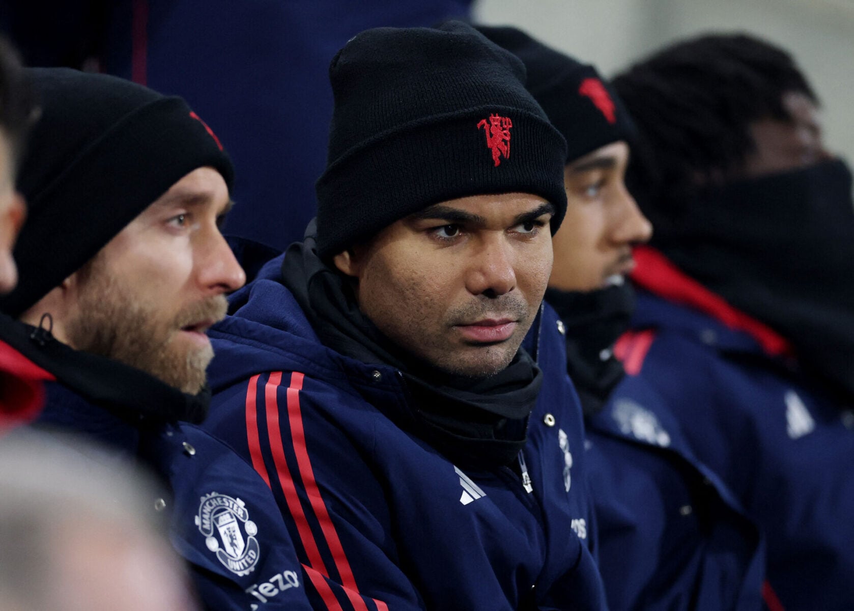 Manchester United skiller sig af med tre lønkonger