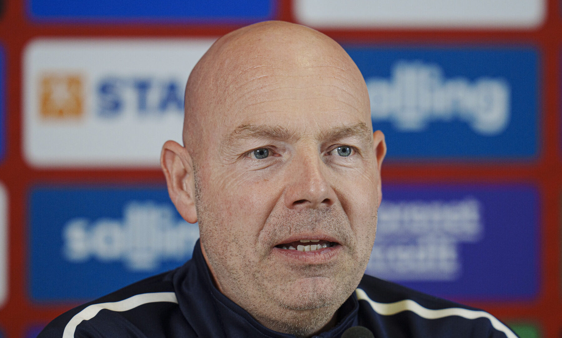 Dansk startopstilling lækket - chokvalg fra Brian Riemer