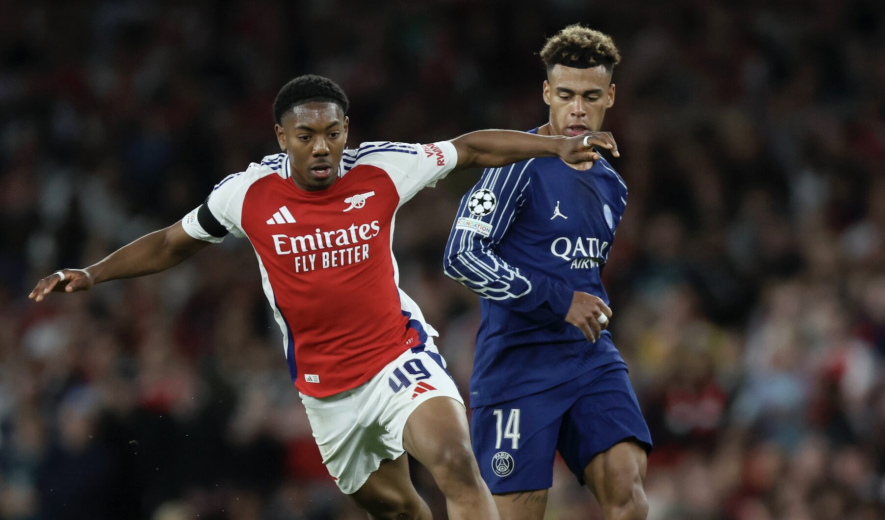 Myles Lewis-Skelly skriver historie