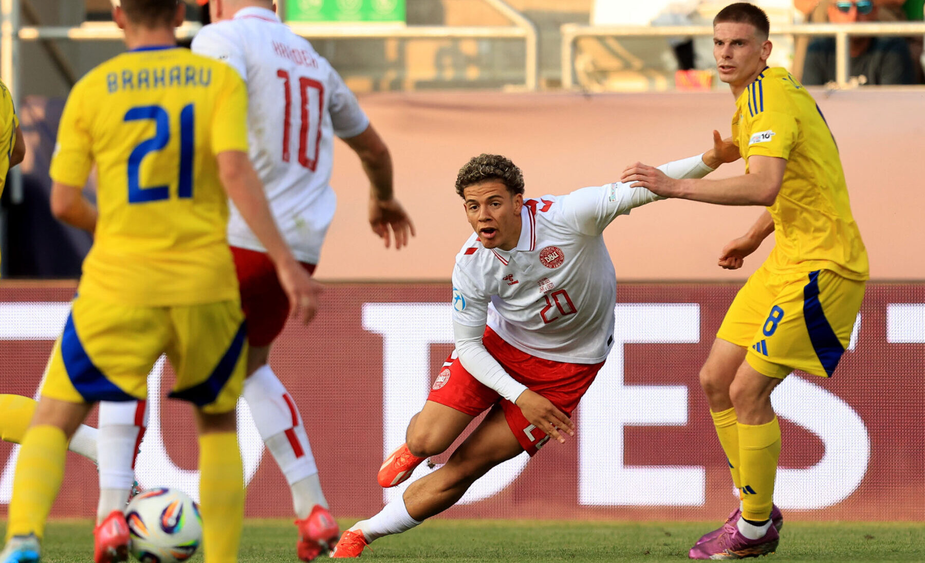 Clement Bischoff i stort skifte?