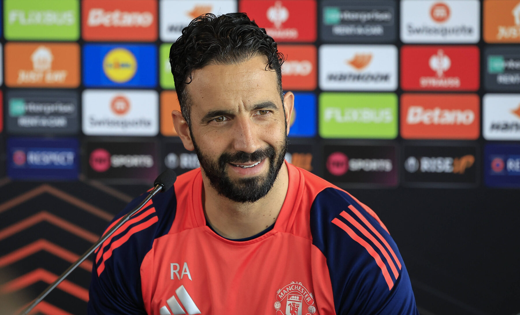 Exit fra Manchester United: Overraskende klubvalg bekræftet