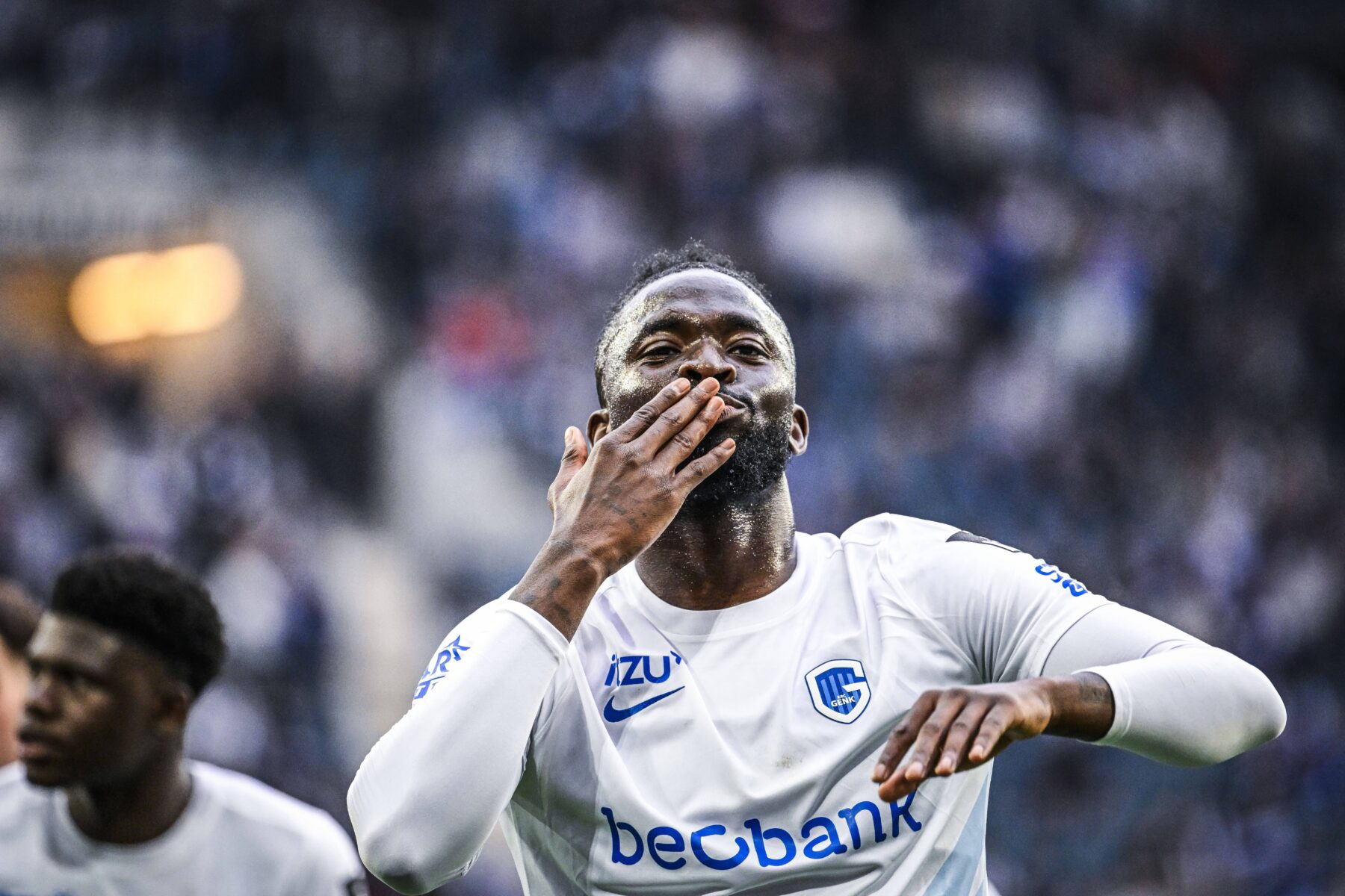 Fan hele livet – nu kan han trække i trøjen