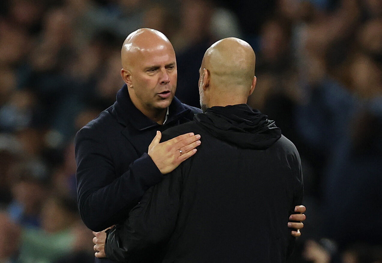 Arne Slot vil snuppe tidligere Arsenal-stjerne