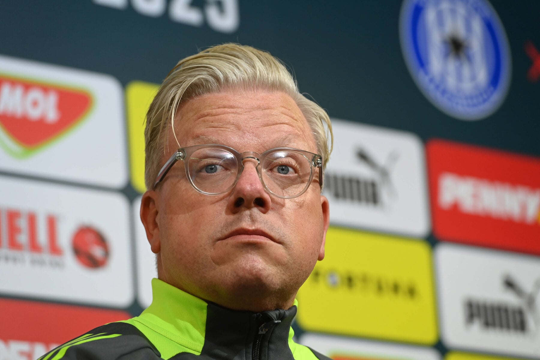 Lars Friis trækker overskrifter