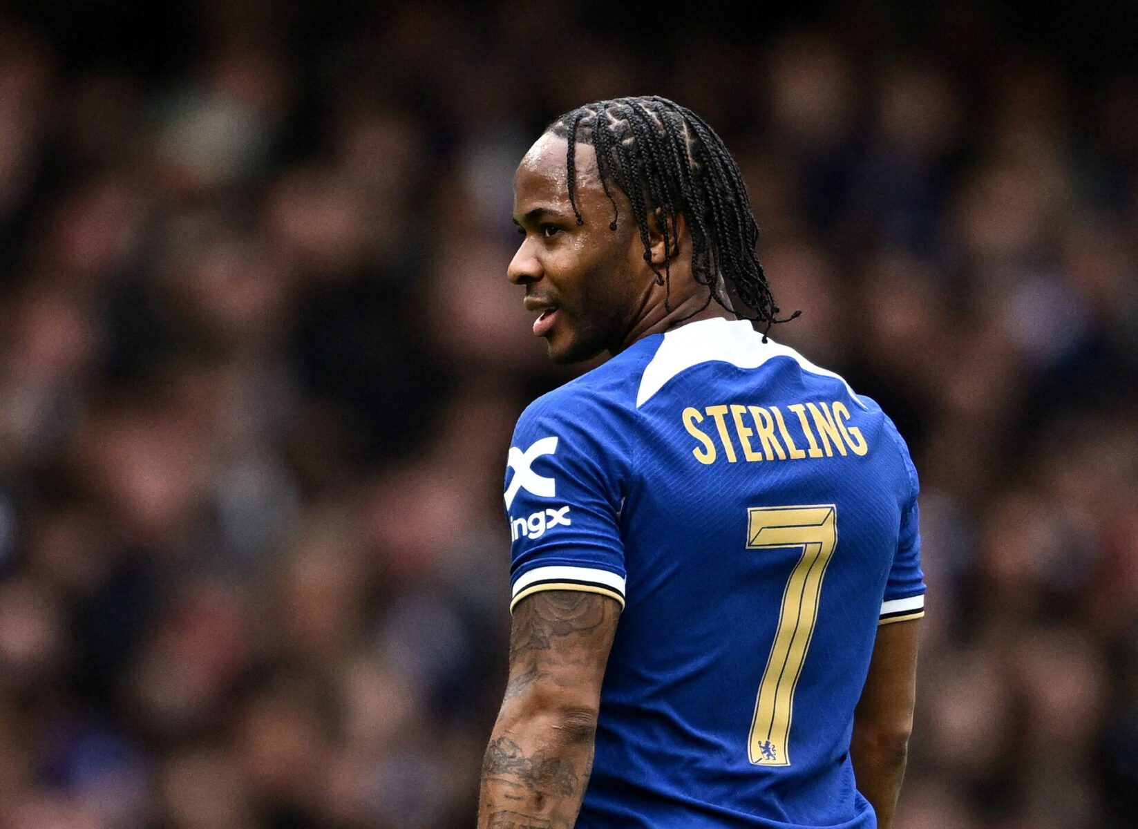 Siger ja til Sterling-transfer